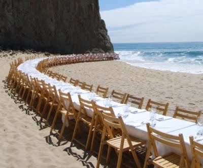 The Longest Table You Have Ever Seen | A Beach Lovers Place