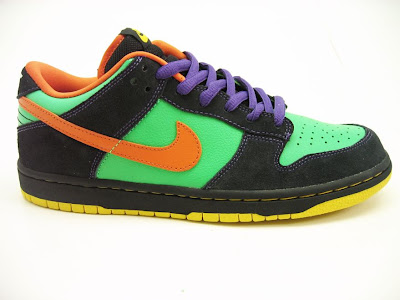 Nike SB Sole: Nike Dunk SB Low Premium – Green Spark/Hoop Orange ...