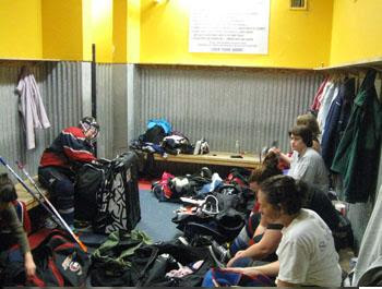 Awesome Embarrassing Moments: Embarrassing locker room