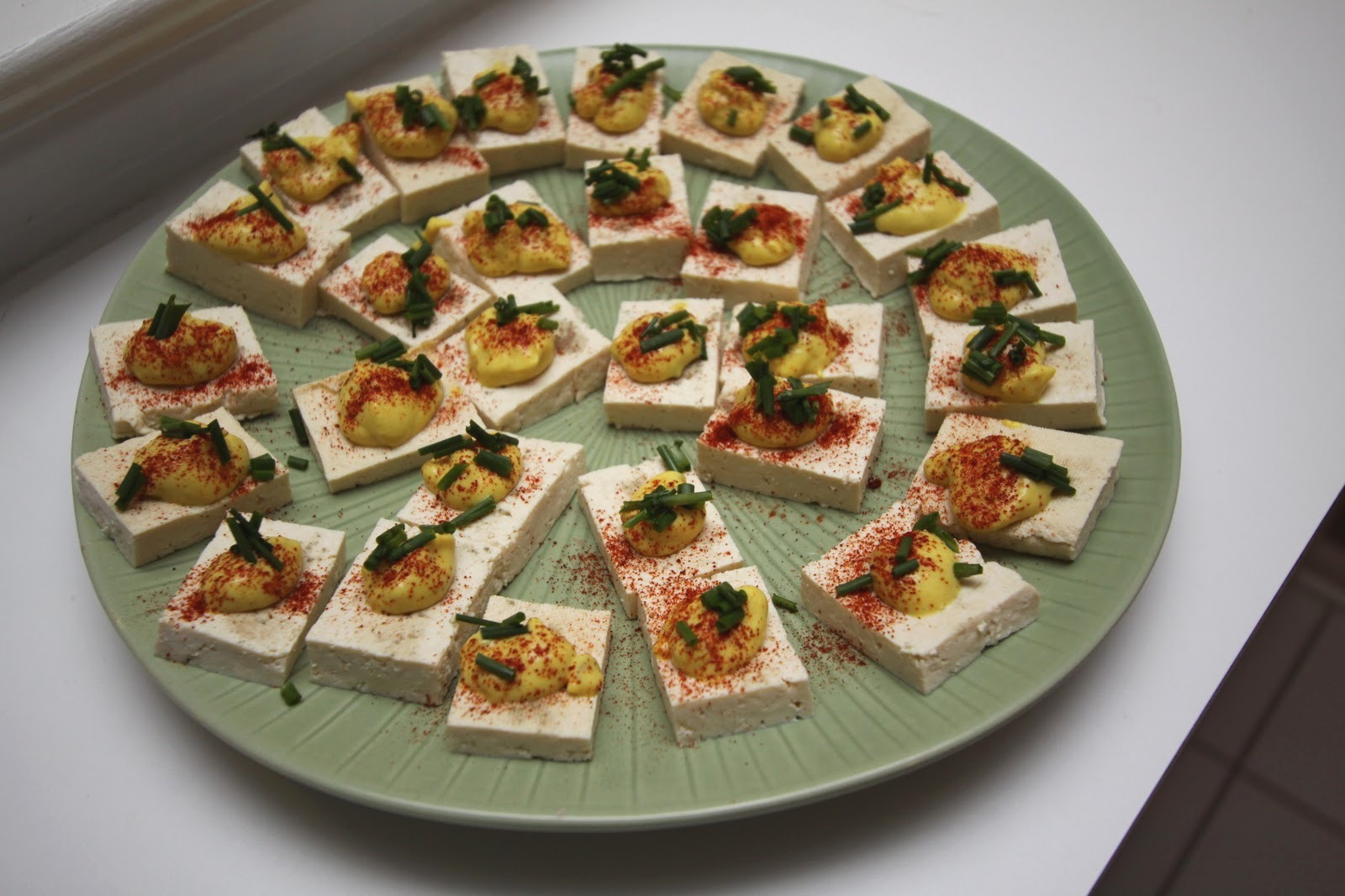 The Ordinary Vegetarian: Vegan MoFo #16: My First Vegan Thanksgiving