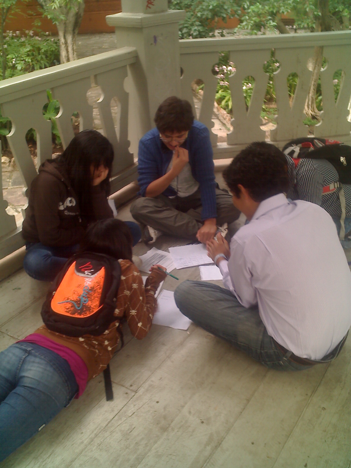 GRUPO UNIDO POR JÓVENES ACTIVOS: FORMACIÓN INTELECTUAL (ORATORIA)