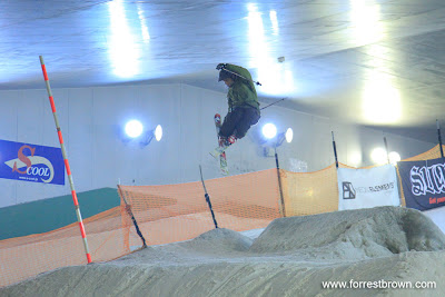 Japan – Snova – Indoor Skiing