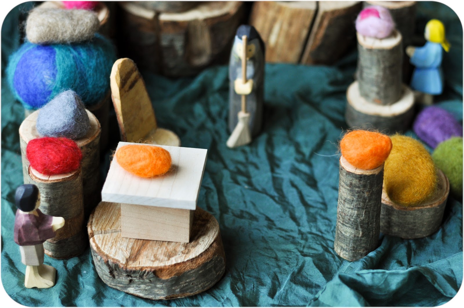 last week’s felting fun (felted rocks)