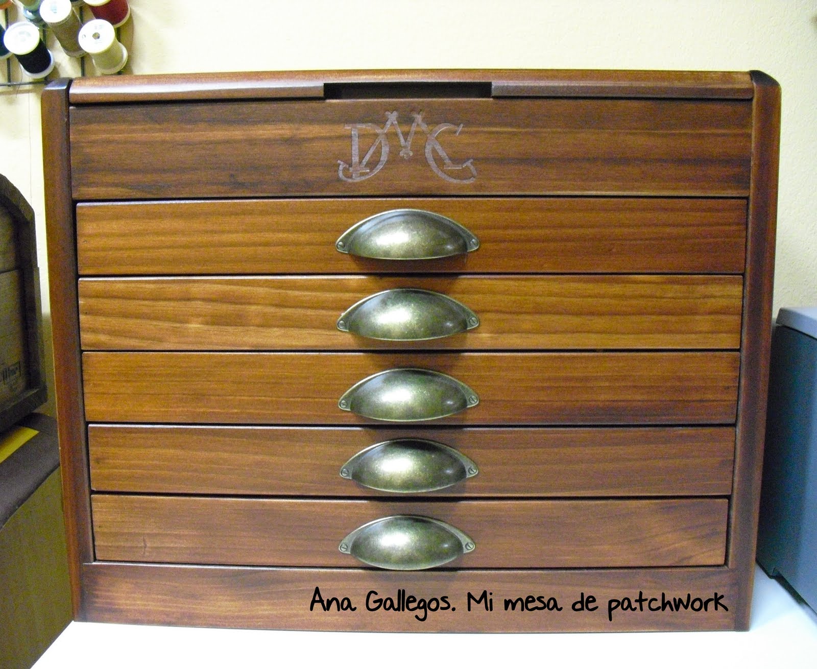 Mi mesa de patchwork: Un costurero