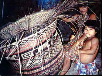 EL VERDADERO AMAZONAS VENEZOLANO: El Pueblo Yekuana