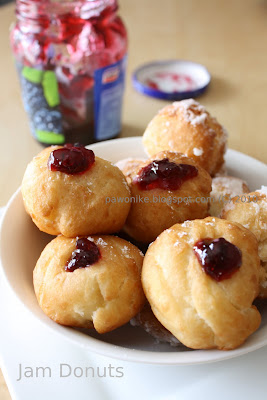 Welcome to my World : Jam Donuts