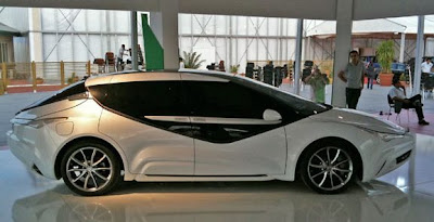 Kereta Paling Selamat di Dunia?? ~ AWESOME