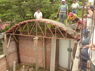 ALTERNATIVAS PARA LA CONSTRUCCIÓN: Bóveda con cimbra deslizable