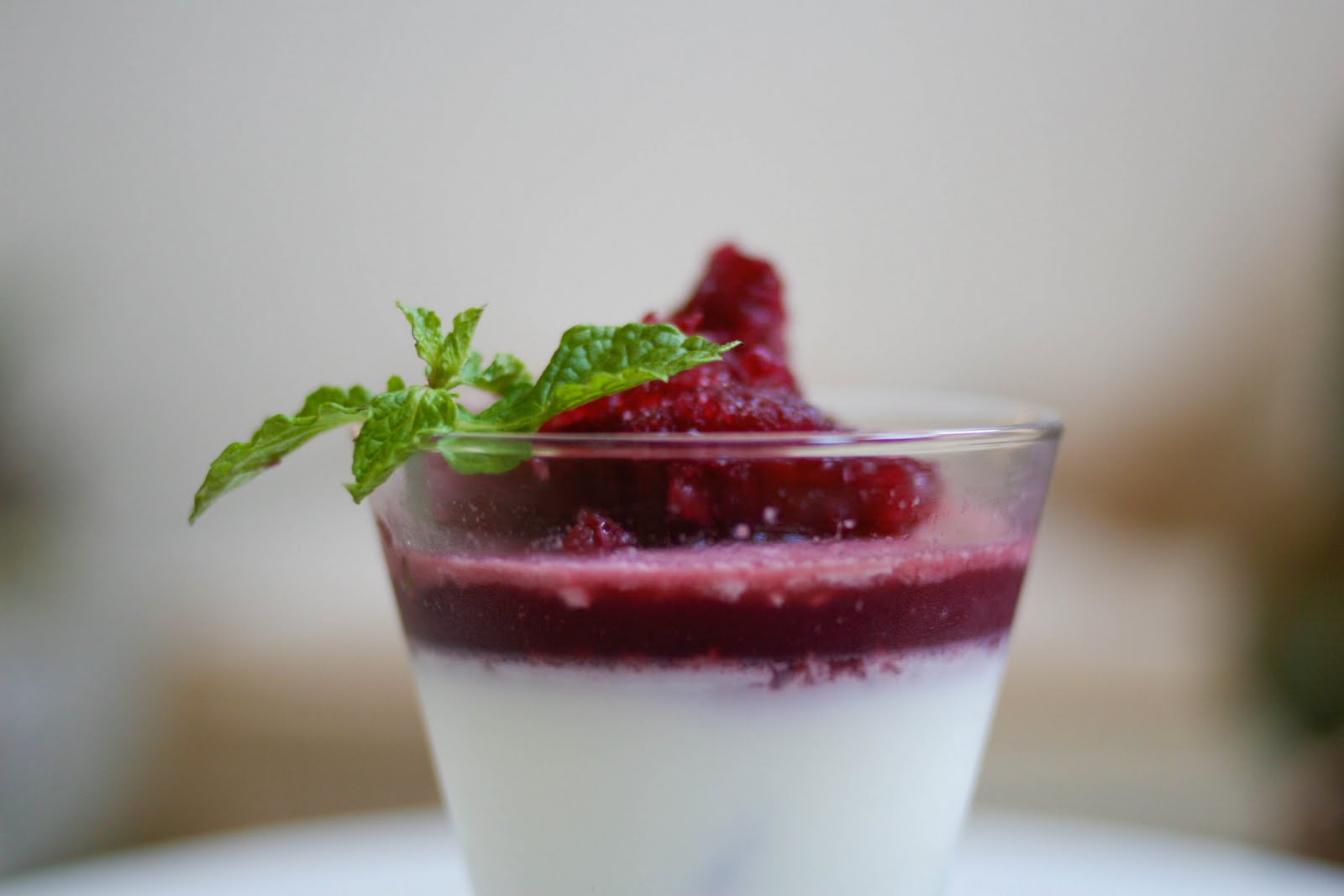 Une-deux senses: Lychee Panna Cotta with Pomegranate Jelly & Granita
