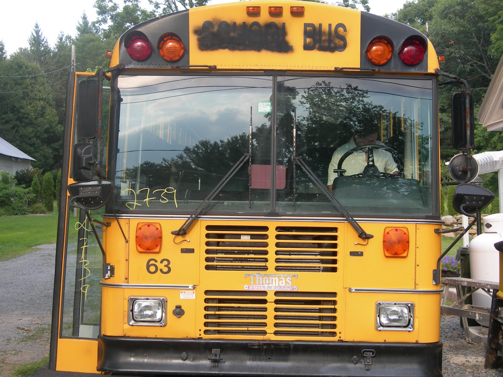 Organized Chaos: Mrs. Bus finds a new home!