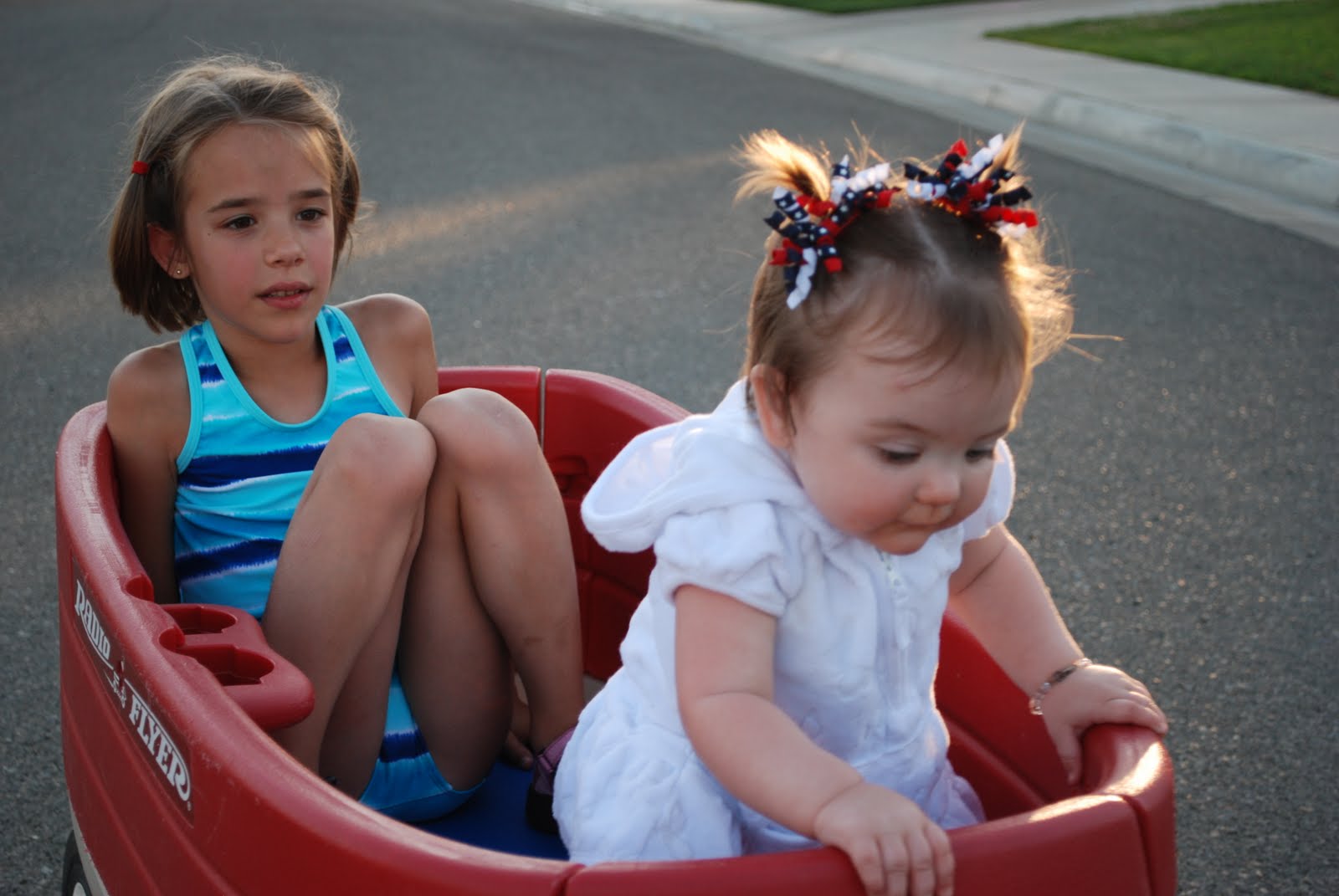 This is My Blog Attempt: Teagan and Matthew in the Wagon