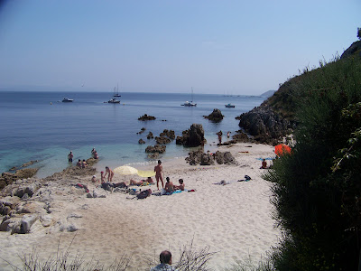 Turismo Enxebre: Isla de Ons - Playas, Camping y un paraiso en Galicia