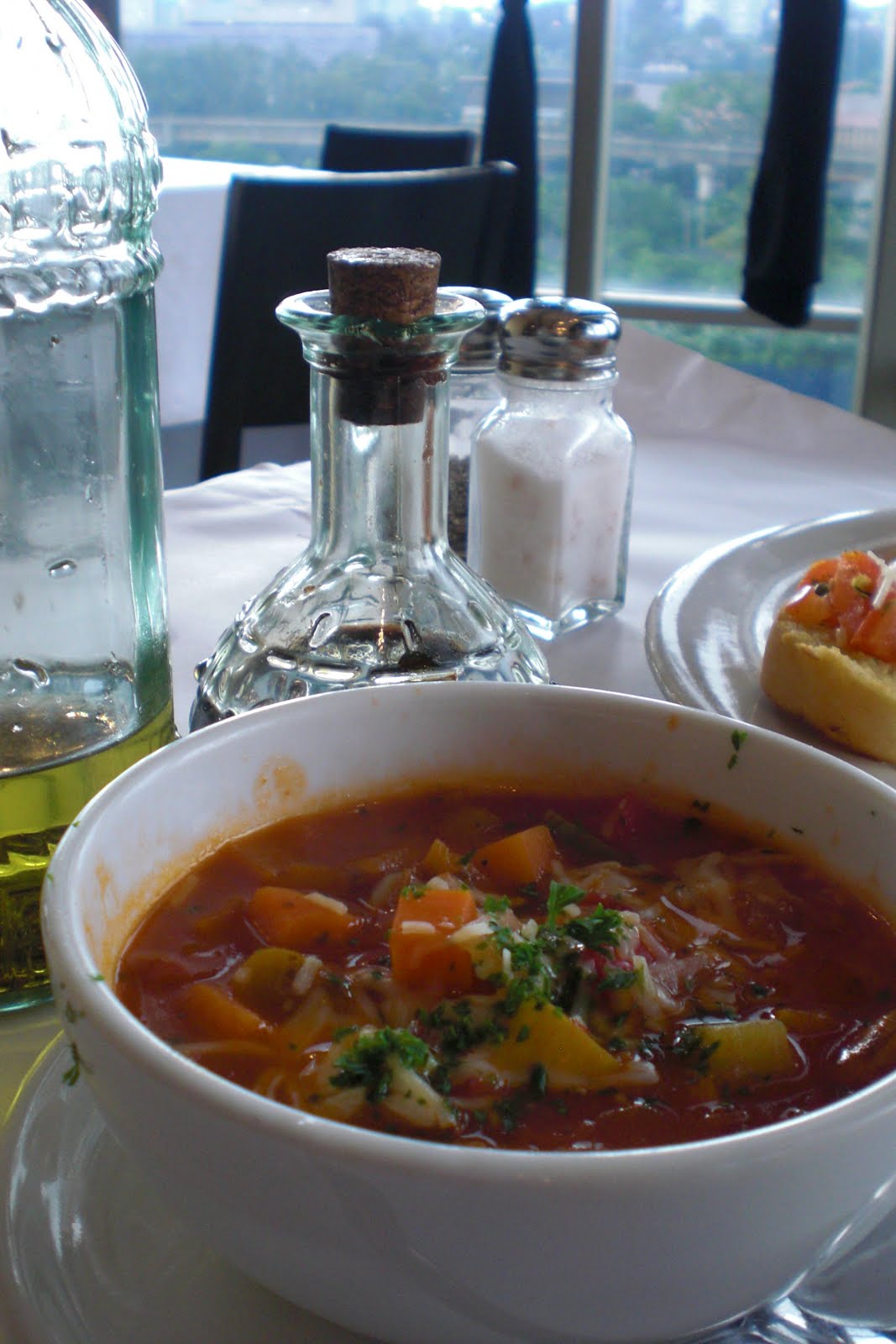 I see, I hear, I feel...: Italiannies Promo - 2 Course Meal RM27.90