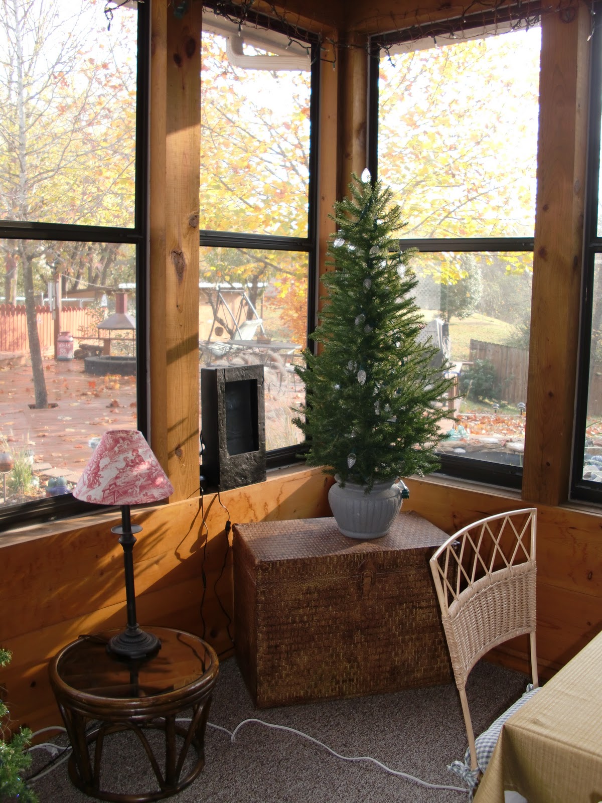 Creative Home Decorating!: November 2010