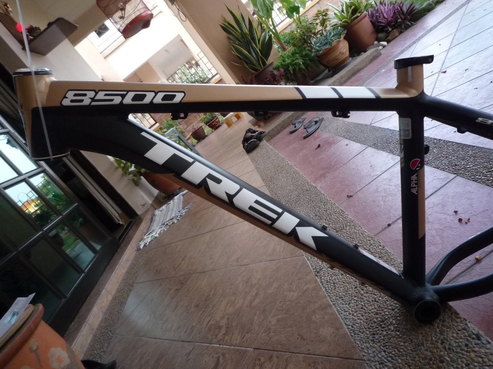 LeT MaKAN-MAKan: 2011 Trek Mtb Frame For Sell