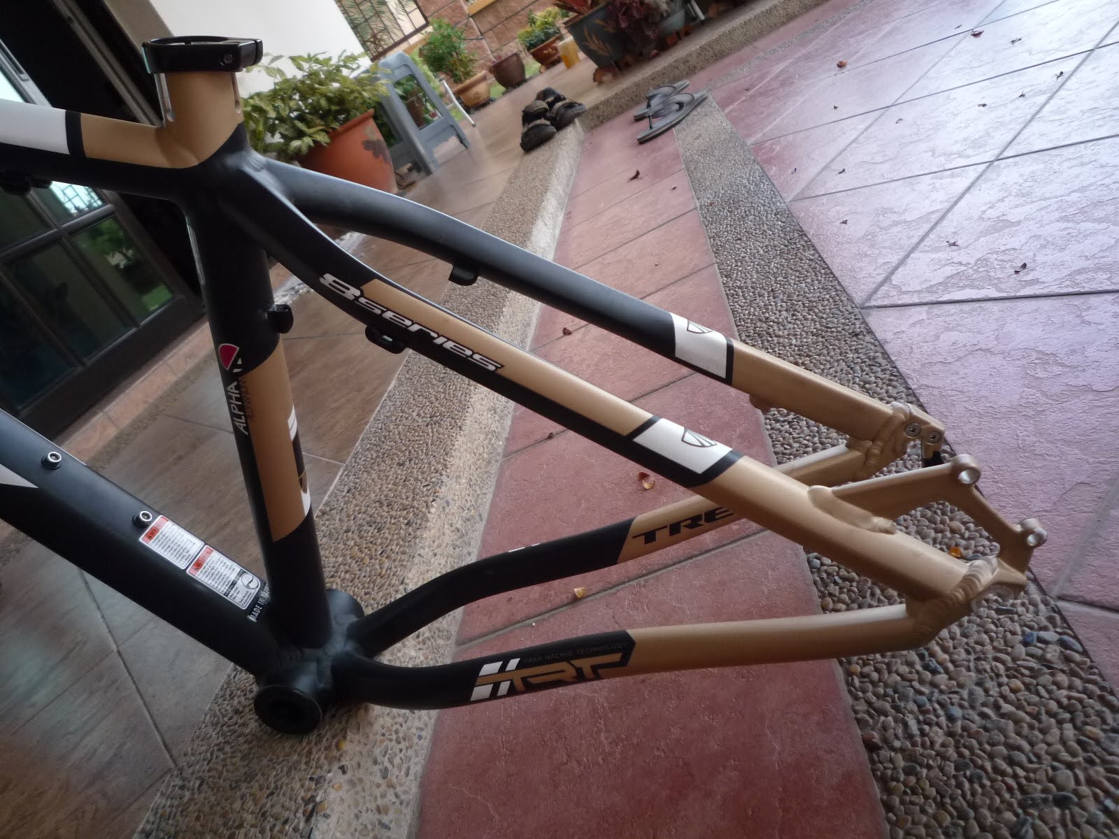 LeT MaKAN-MAKan: 2011 Trek Mtb Frame For Sell