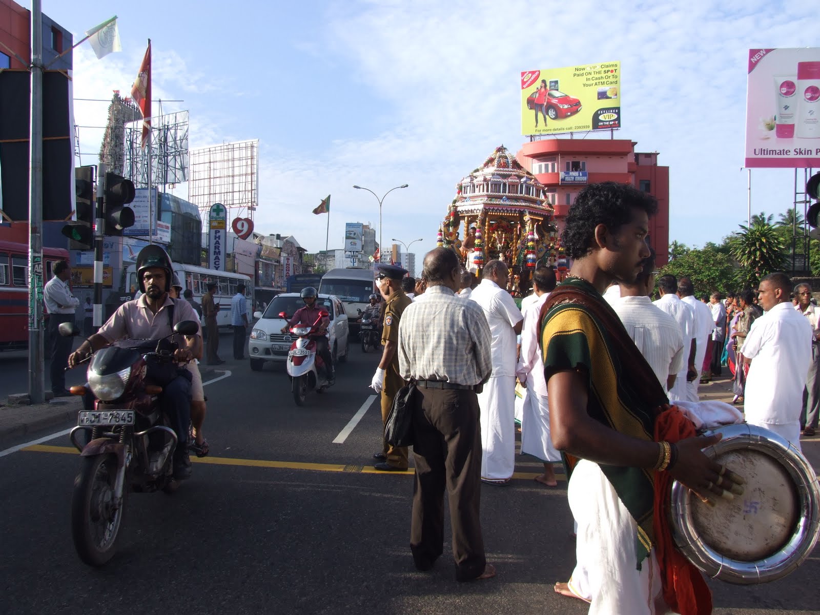 Passion Parade: A Charming Aadi Vel Cart Parade in Colombo