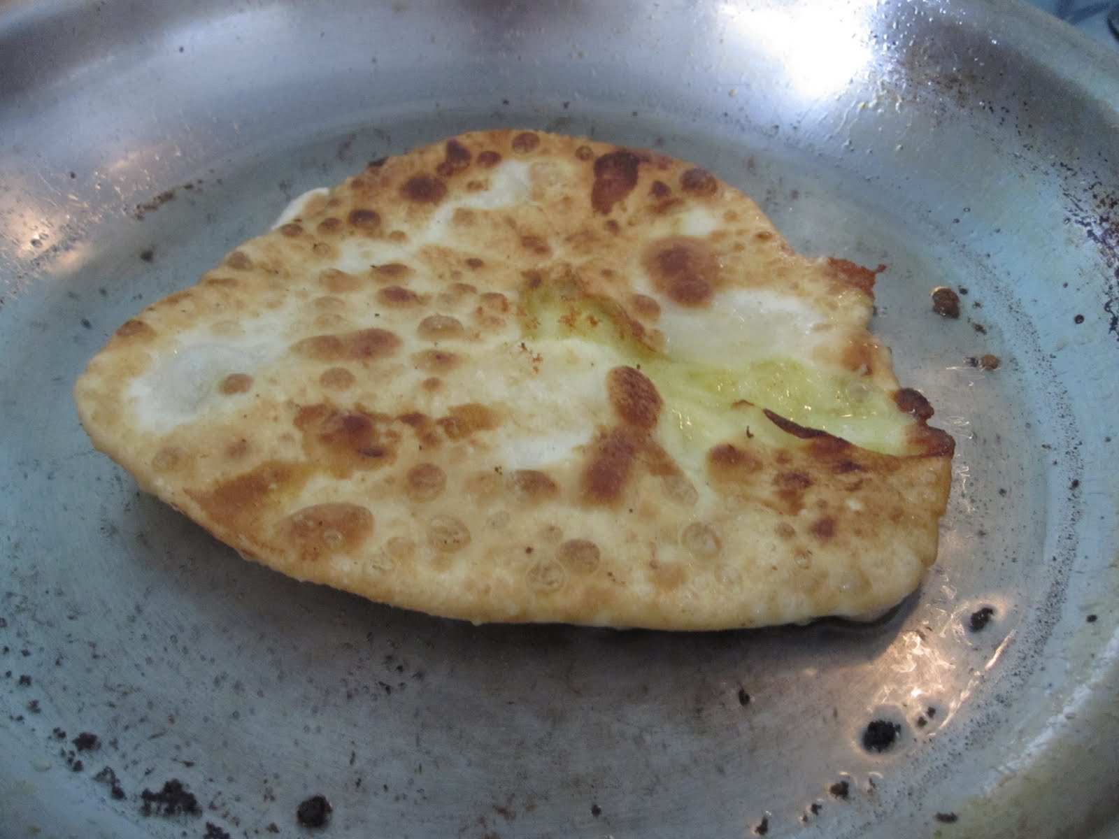 Bubbles n Squeaks: Saoji Curried Lamb Shanks with Aloo Paratha