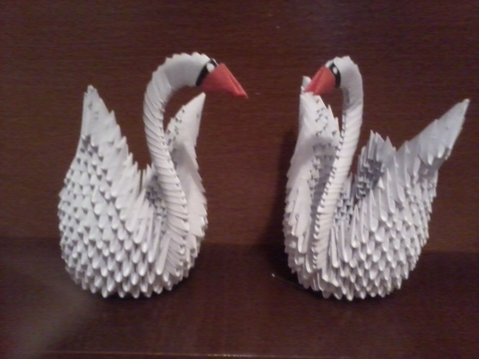 Origami: Lebede origami