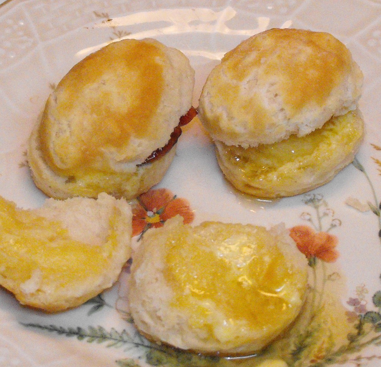 Secrets of a Southern Kitchen: Pillsbury Mini Grands Biscuits--Review ...
