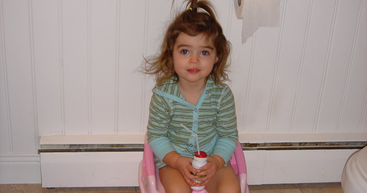 The Life of Brynn and Leah: Potty time!