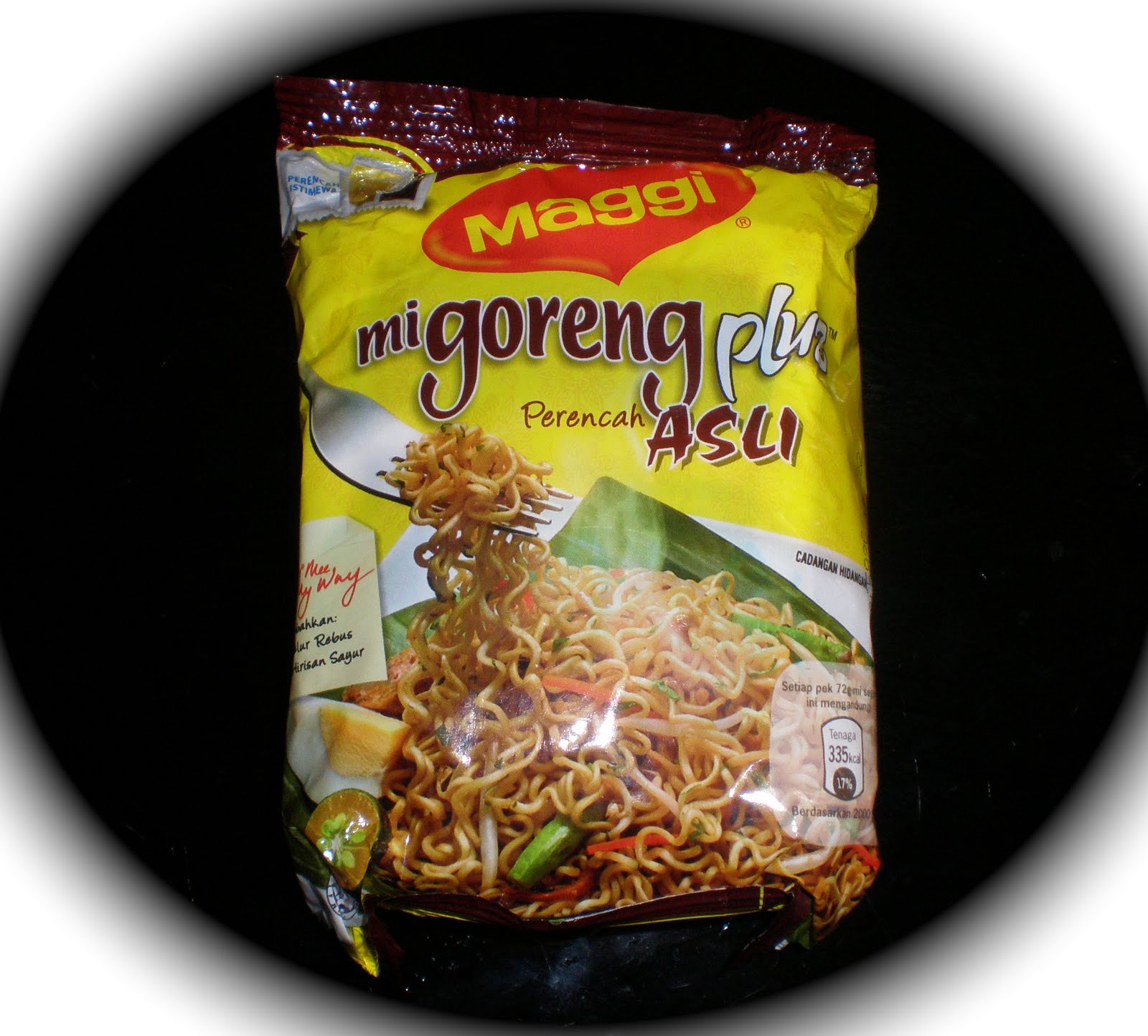 Niya's World: Maggi Mee / Mi with Spring Onions