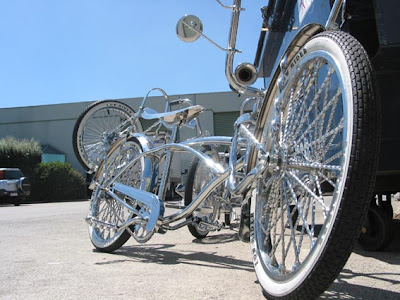 BiCi InSaNa: + LoW bIkEs