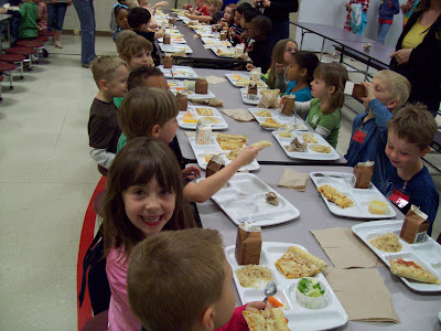 Mrs.Kapsner's Kindergarten Class: Getting Ready for 1st Grade: LUNCH at ...