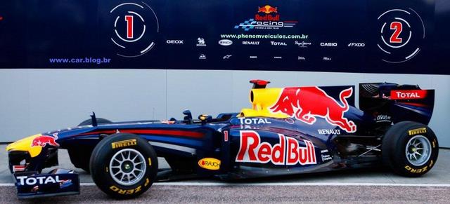 Red Bull Racing lança o RB7 - o carro do Vettel para a Fórmula-1 2011