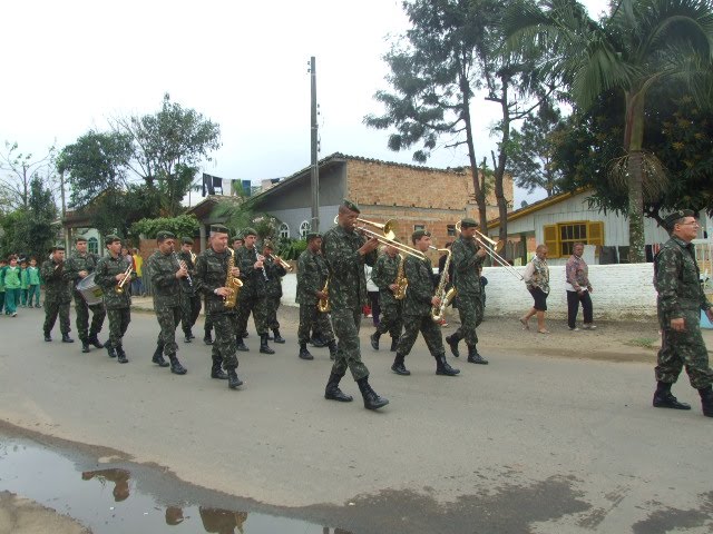 E.E.F. DEPUTADO SILVIO FERRARO