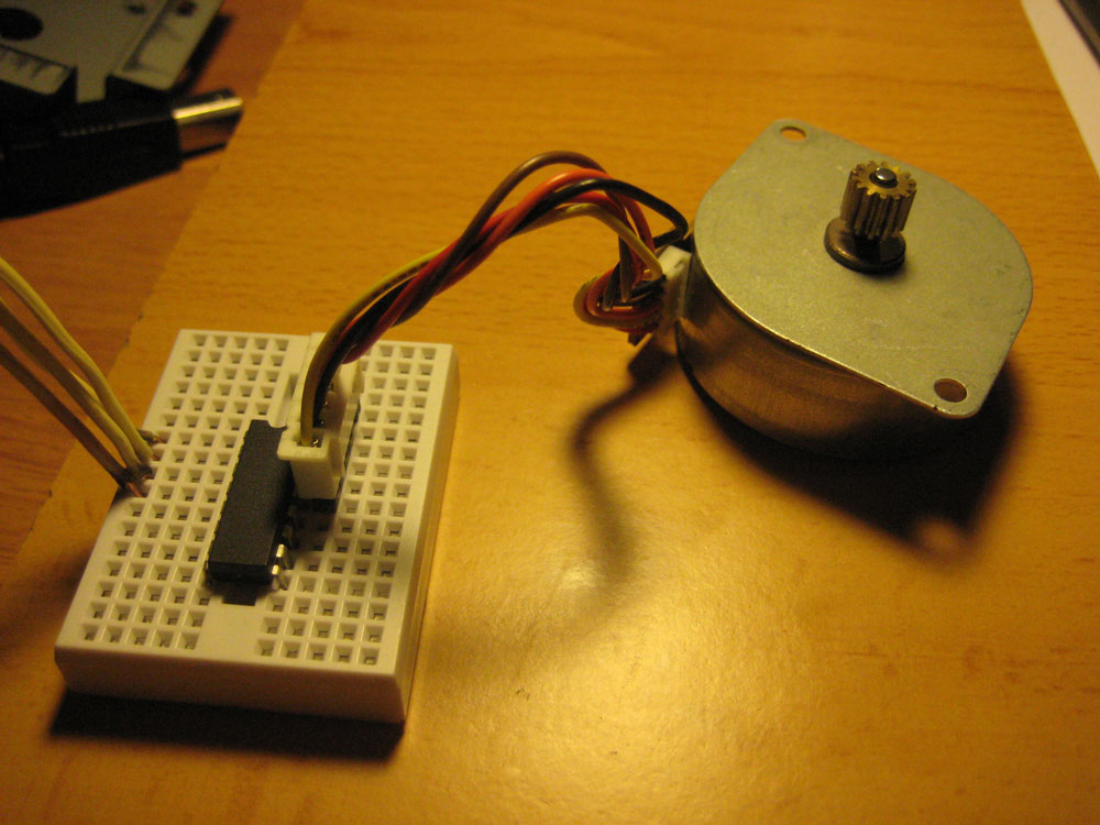 Arduino Testing...: Motor paso a paso con arduino