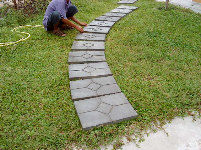 a place called home: Projek Laman - Batu Laluan / Walkway