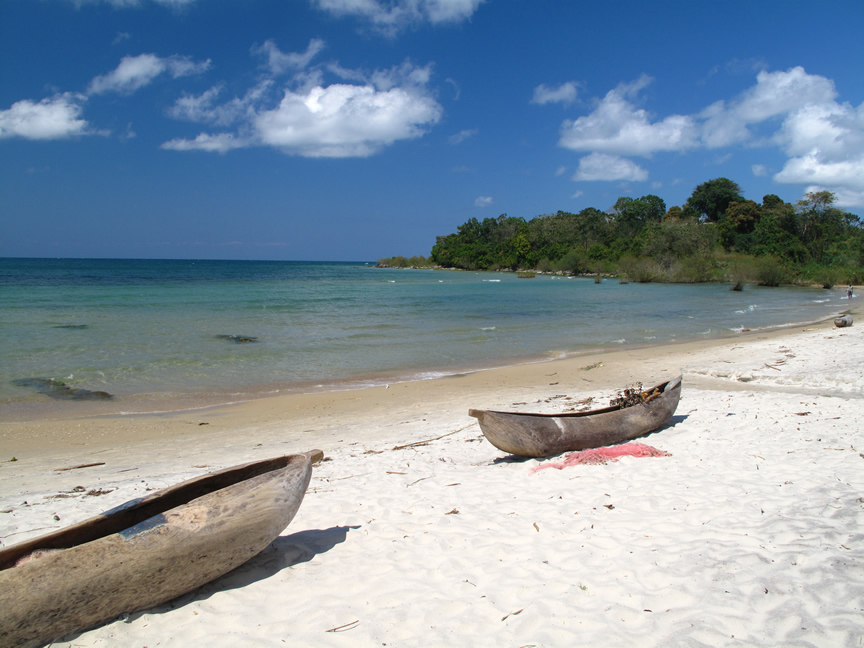 Chintheche - Hidden Gem of Lake Malawi ~ Derek's Travels