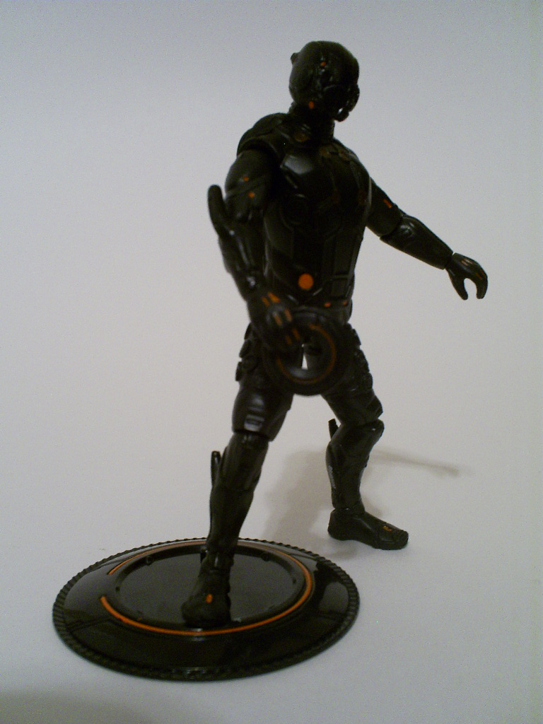 That Figures: REVIEW: Tron Legacy Black Guard