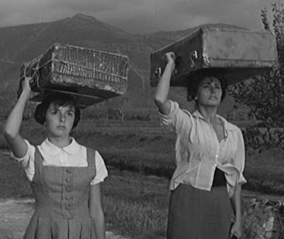 Abbracci e pop corn: La ciociara (2)