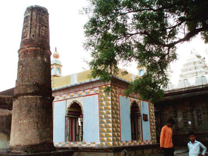 Travelogue Unlimited: Pandeshwar Temple: A Photo Feature