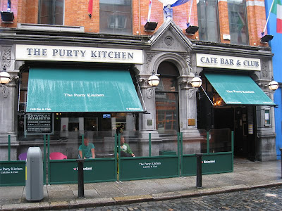 Wanderlust: Travels Through Ireland and Beyond: Lots of Art, Milkstakes ...