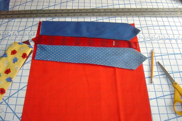 How to Craft a Necktie Pillow