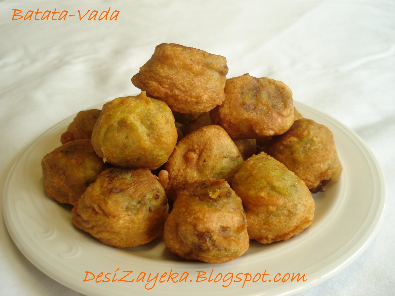 Batata Vada (Potato Pakora) ~ Desi Zayeka