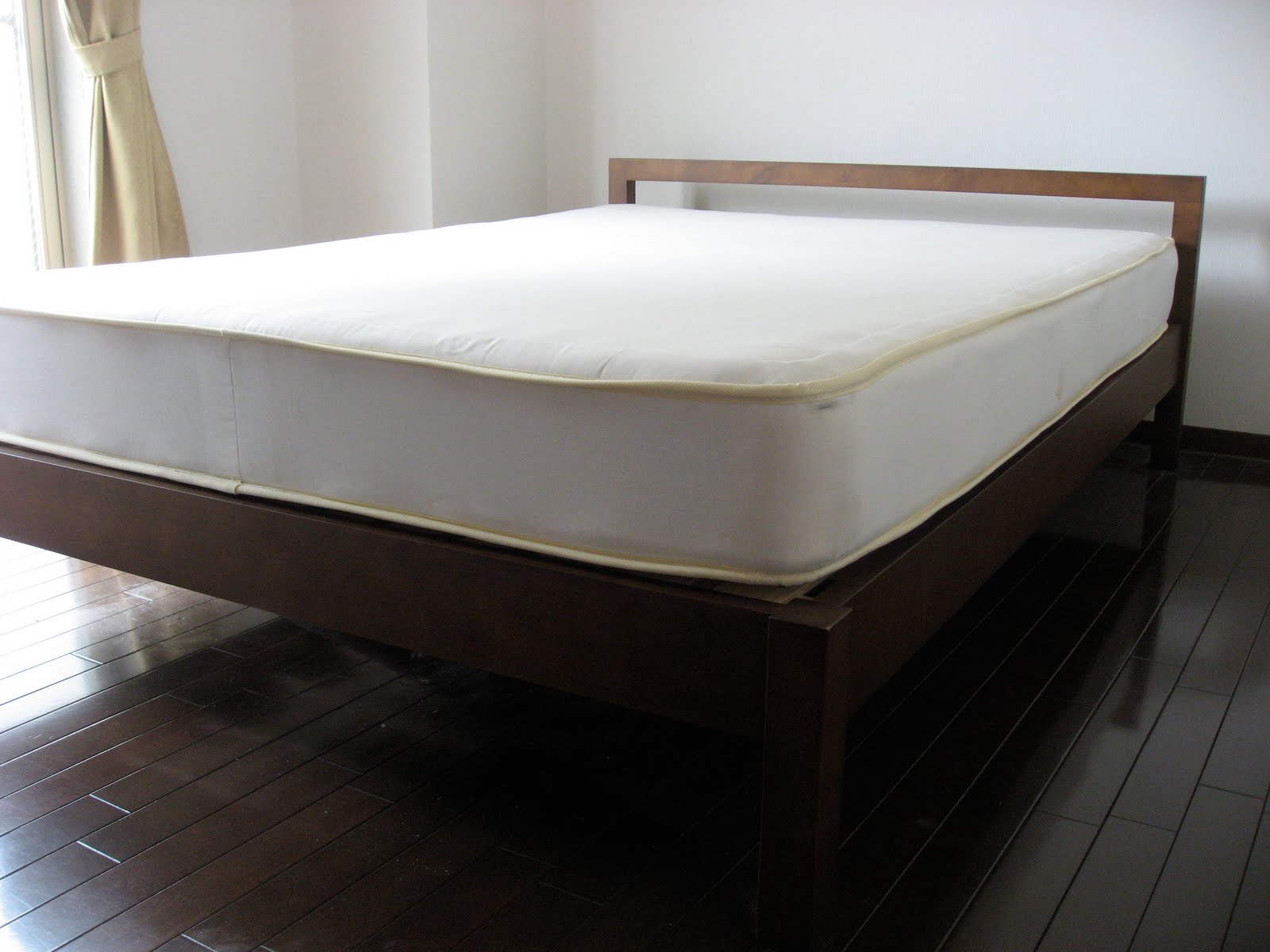 Harajuku Sayonara: Muji large double bed