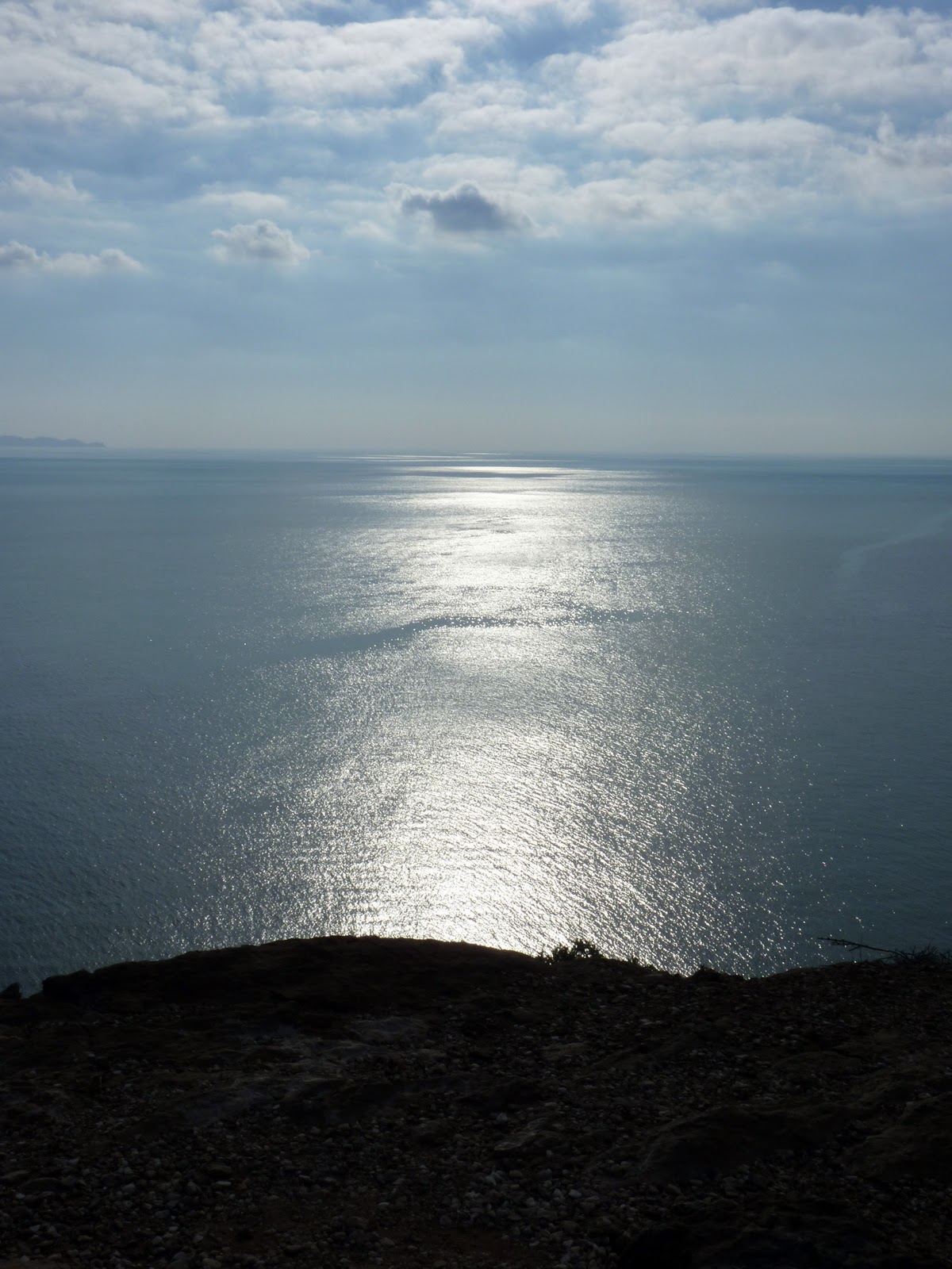 Σκεψεις, ηχοι και εικονες: December 2010