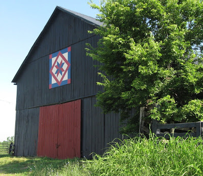 FOLKWAYS NOTEBOOK: QUILT SQUARES ON BARNS