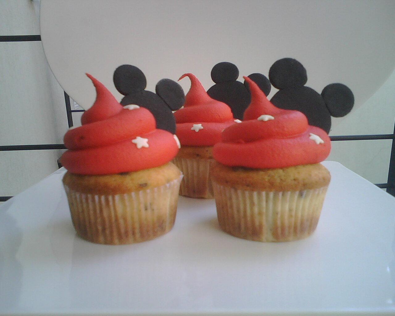 Muffins de cumpleaños Mickey bebé - Imagui