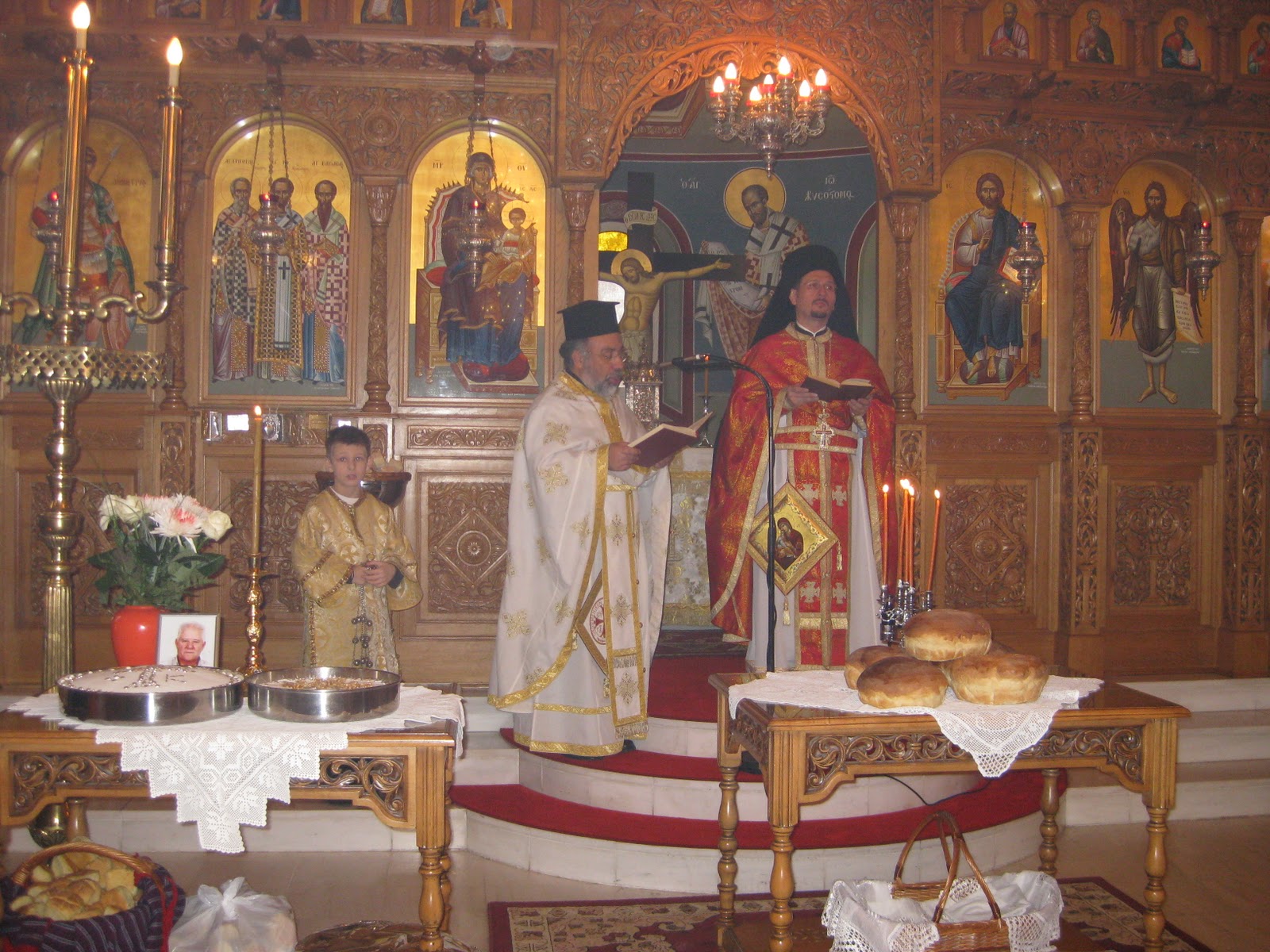 ΕΝΟΡΙΑ "ΤΡΙΩΝ ΙΕΡΑΡΧΩΝ" ΑΝΝΟΒΕΡΟΥ: Ο ΜΕΓΑΣ ΑΡΧΙΜΑΝΔΡΙΤΗΣ ΤΟΥ ...