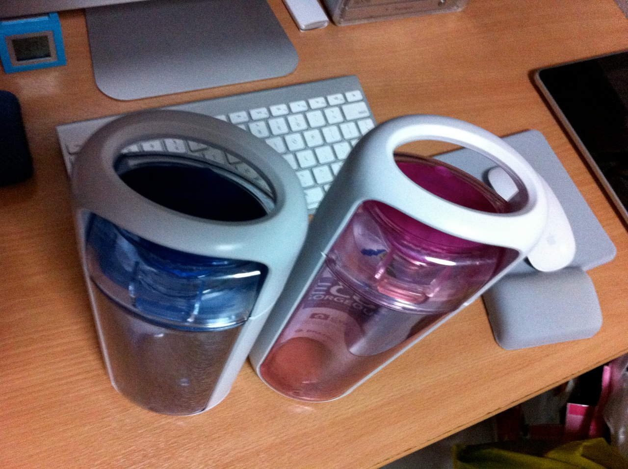 いただきます!: Best Water Bottle 2010: Be hydrated like Tony Stark... the KOR ...