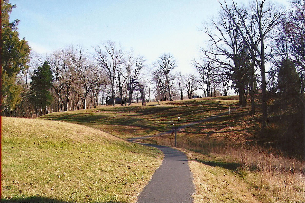 Rockhounding Around: Serpent Mound, Ohio