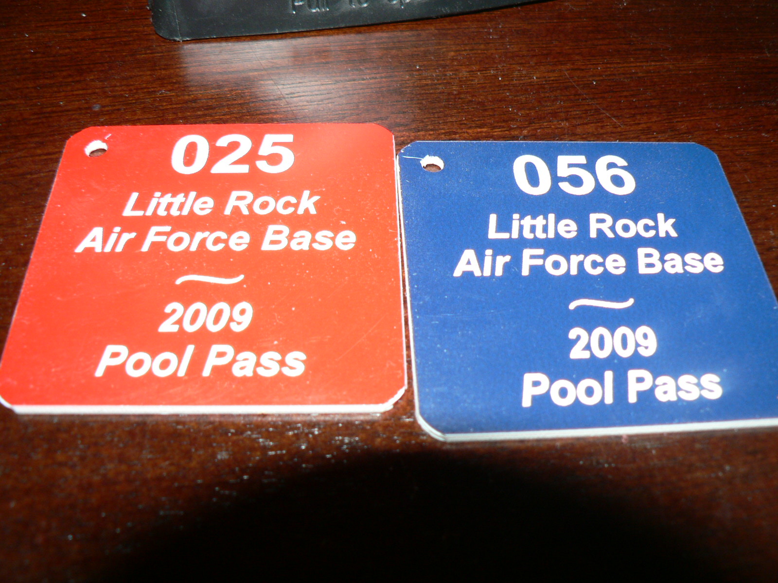 The Creative Chickadee: Name Tag Zipper Pull