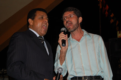 Revista Desafio's - Ano XII : RÁDIO COMUNIDADE FM INAUGURA SEDE PRÓPRIA ...