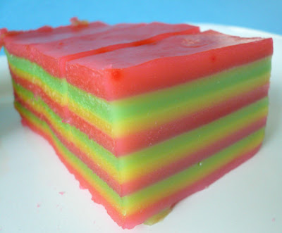 My Kitchen Snippets: Kuih Lapis/Steam Layer Rice Cake