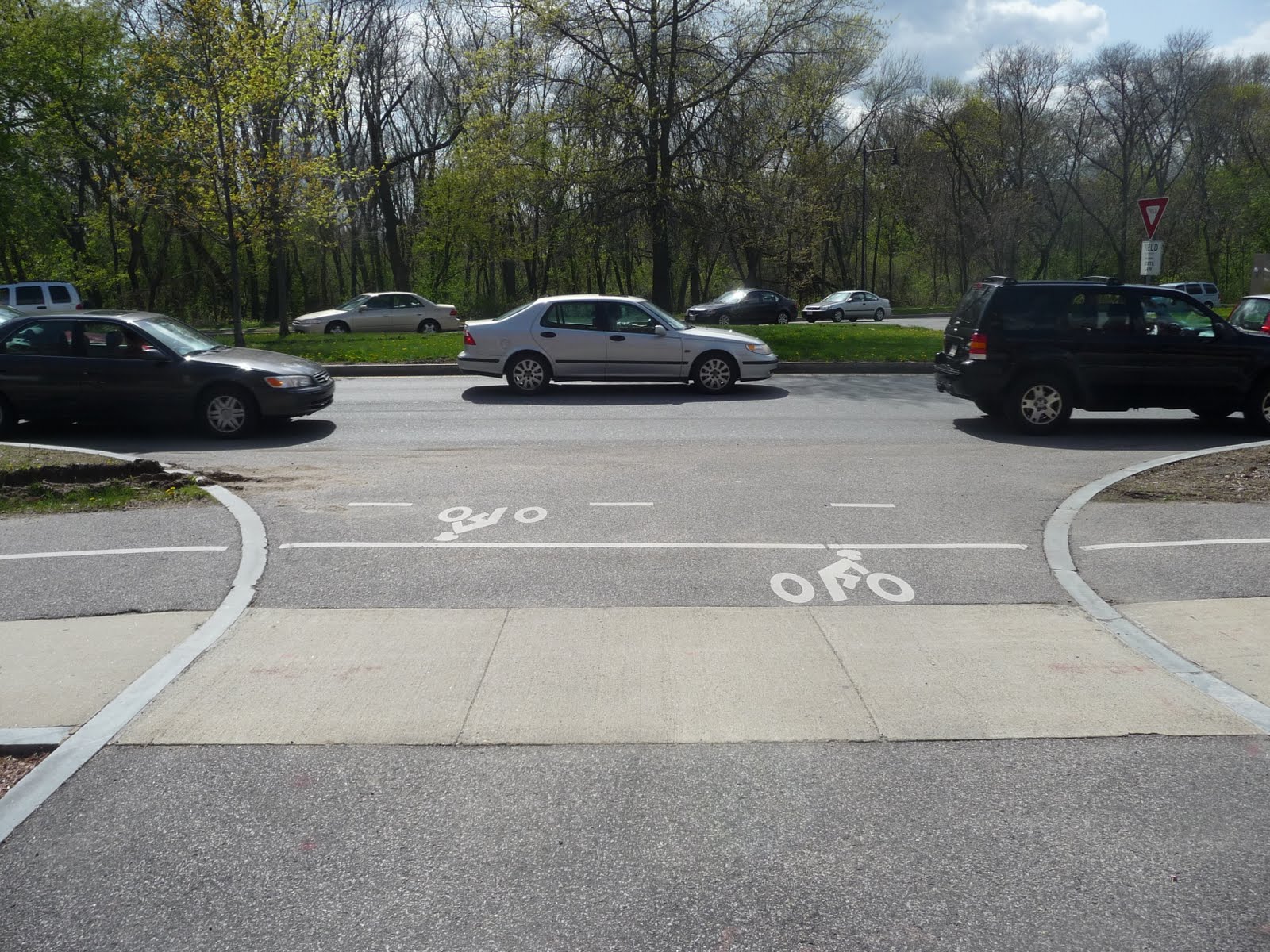 Calm Streets Boston: Two Way Cycle Track – North Side of Concord Ave ...